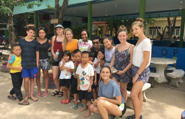 Volunteer in Thailand - Teach English and Travel | GoEco
